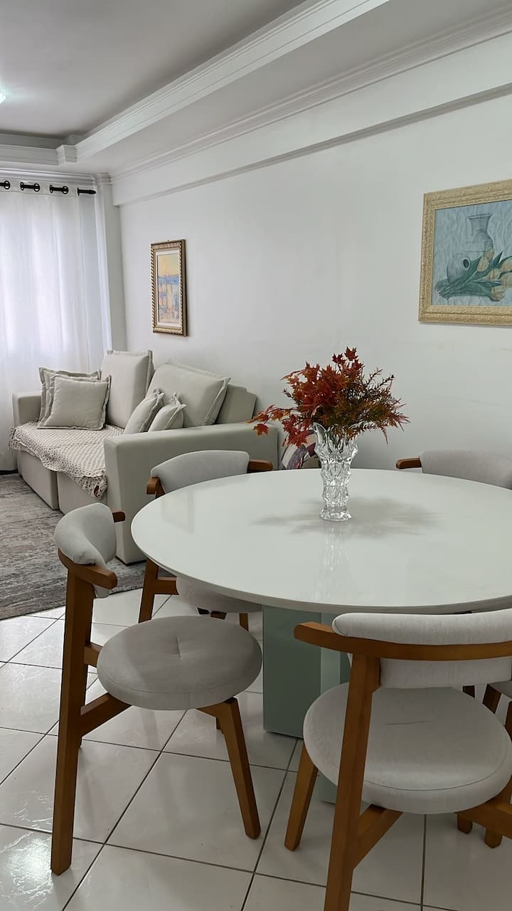 Apartamento De Um Quarto Com Acesso à Praia - Balneario Camboriú