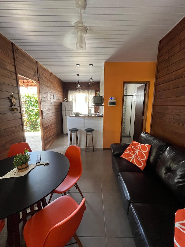 Casa Da Pitangueira - Itapoá -Sc -70 Metros Do Mar - Itapoá