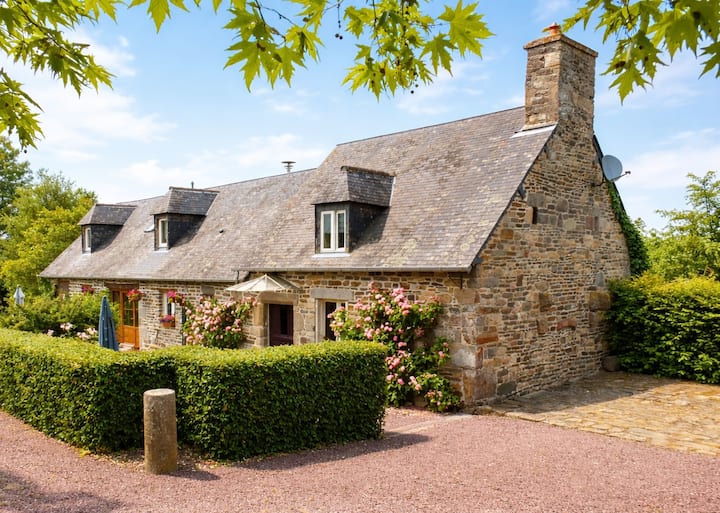 Charming Cottage Centrally Located Lower Normandy - Vire
