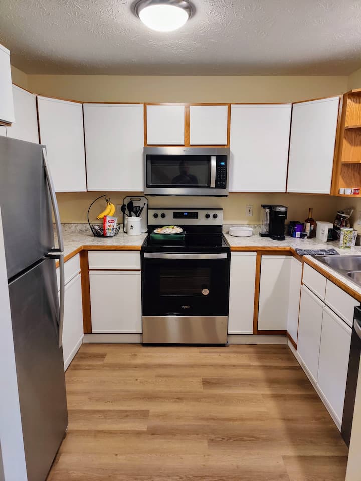 3 Bedroom 2 Bath Townhouse - Elmira, NY