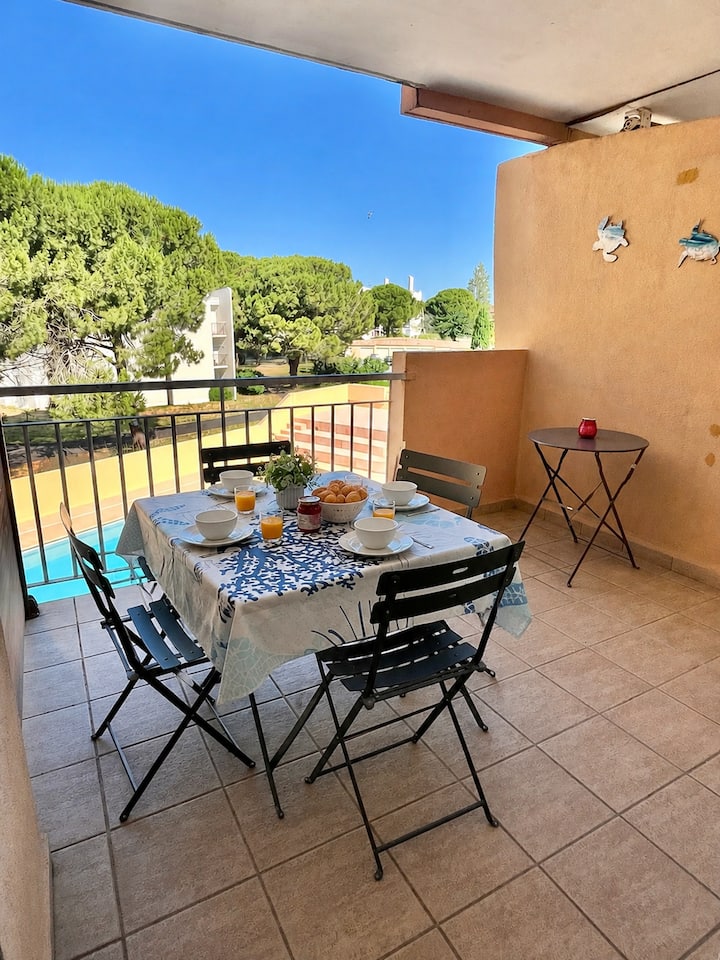 Calme, Climatisé, Terrasse, Piscine & Parking - Aigues-Mortes