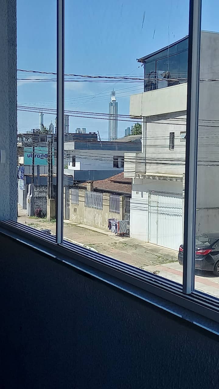 Casa Aconchegante E Bem Espacosa - Balneário Camboriú