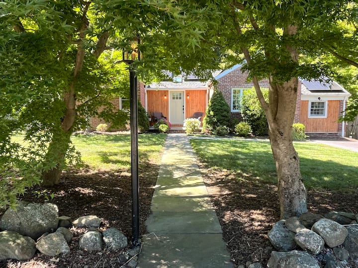 Croton Calm Retreat W/ Hot Tub - Croton-on-Hudson, NY
