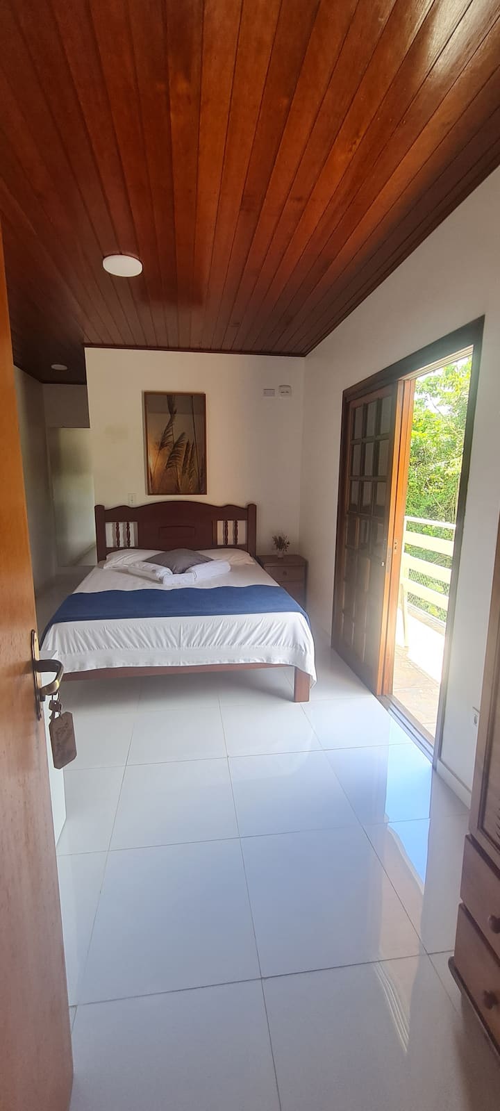 Suíte Com Sacada E Vista Em Sto Antônio Do Pinhal - Santo Antônio do Pinhal