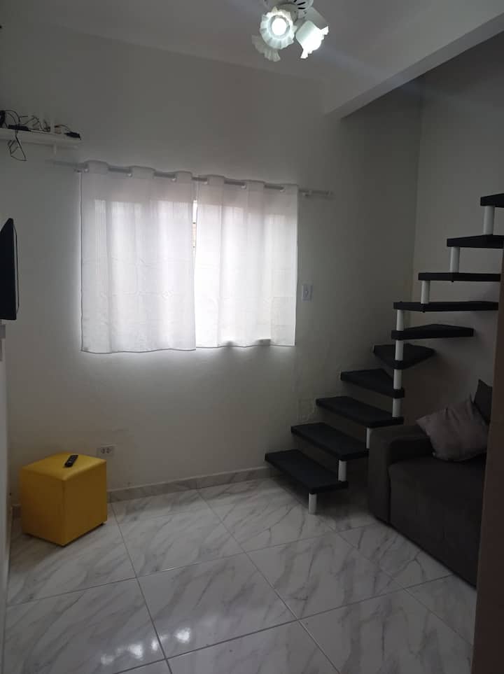 Casa Com 2 Dormitorios - São Vicente