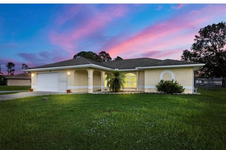 Classic Floridian Oasis W/pool - 北港