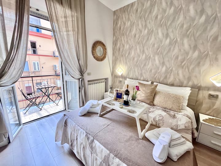 Mazzocchi House Naples Center +Welcome Wine - Napoli