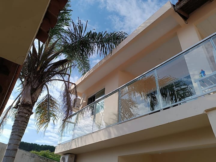 Apartamento Pertinho Do Mar Em Canasvieiras - Florianópolis