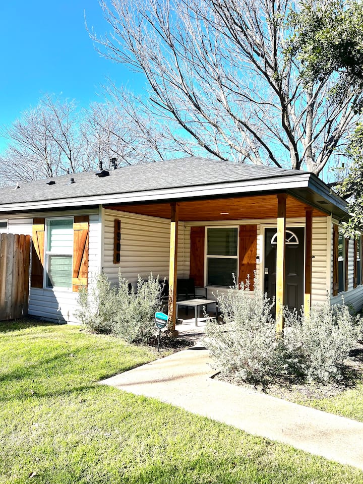 Bungalow Boheme - Waco, TX