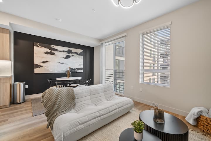 Comfortable 1br | Santa Ana Extended Stay - Costa Mesa, CA