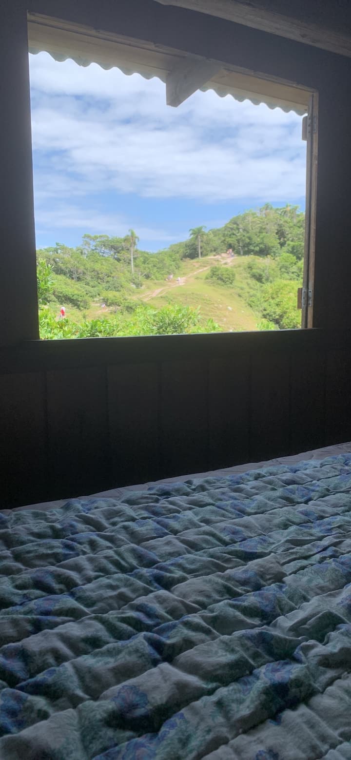 Casa Na Praia Da Sepultura. - Bombinhas