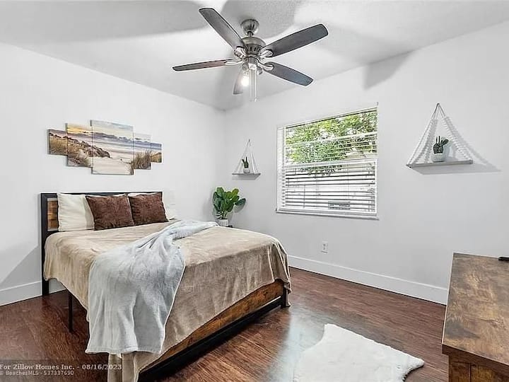 Life Is About Relaxing! - Port St. Lucie, FL