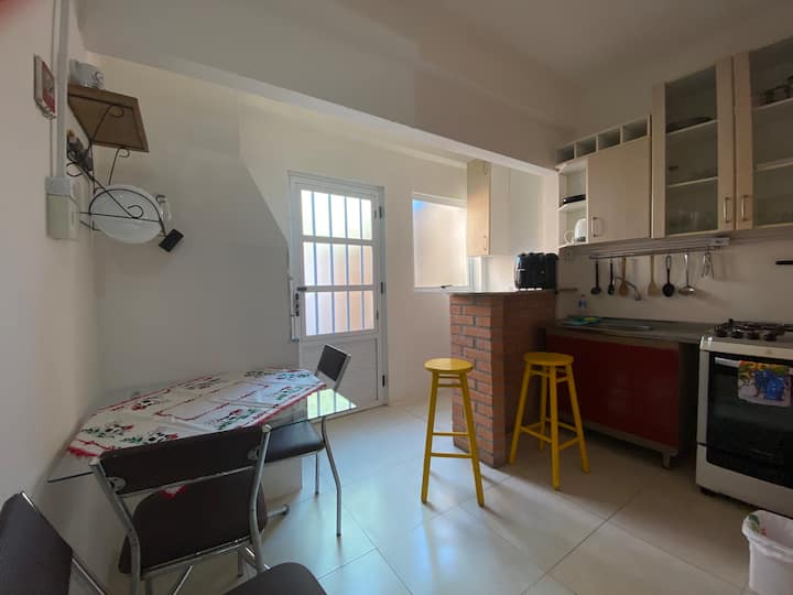 Kitnet 4-com Pátio.churrasqueira. - Rio Grande, Brazil