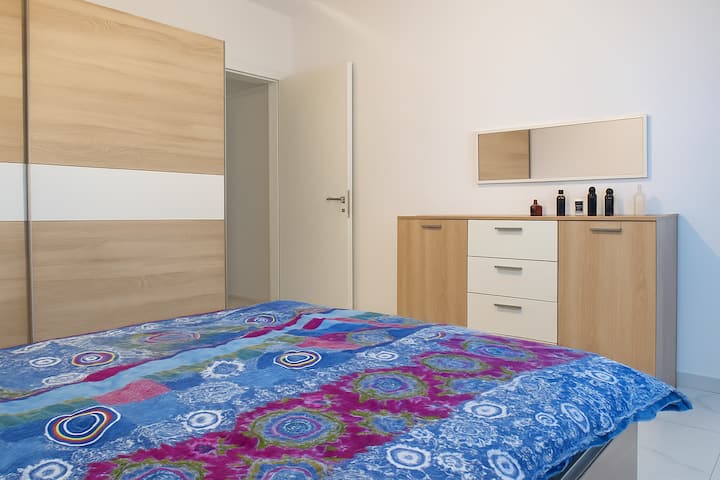 Peaceful 2 Bedroom Near Top Attractions & Beach - Malta