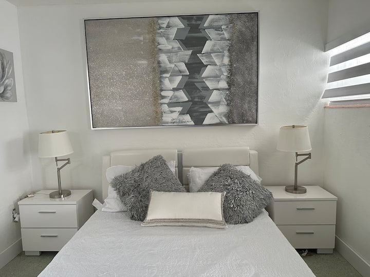 Villa Clara Suite - Little Havana - Miami, FL