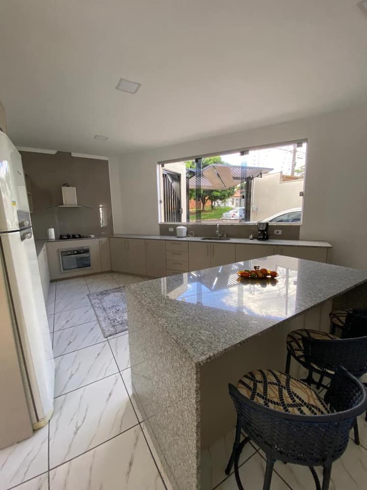 Casa Com Piscina - Campo Grande