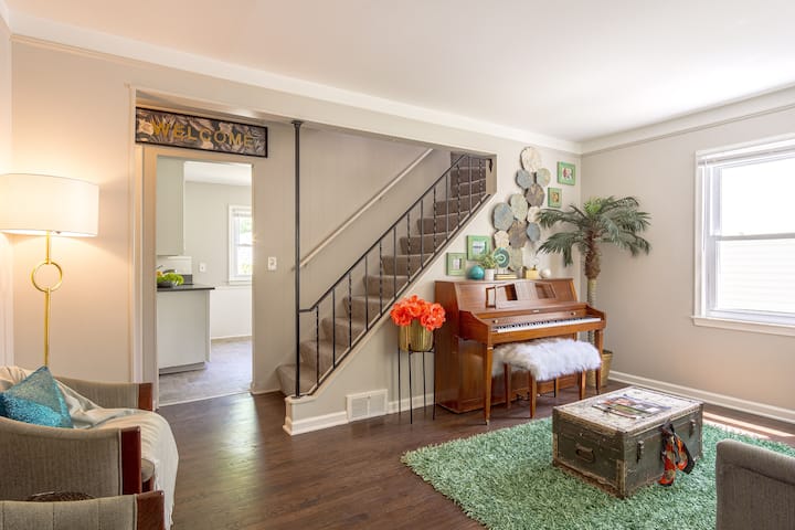 Perfect For Long Or Short Stay | Insurance Housing - Farmington Hills, MI