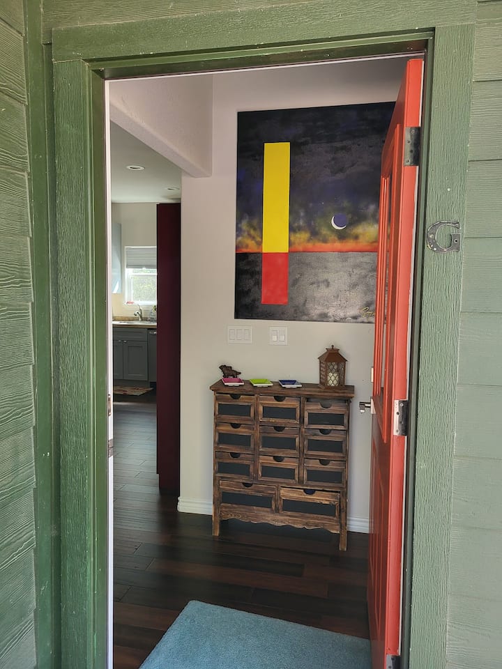 Contemporary Cabin In The Woods - Texas