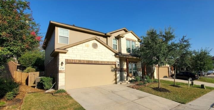 5 Star 4br Perfect For Families No Cleaning Fee - San Antonio