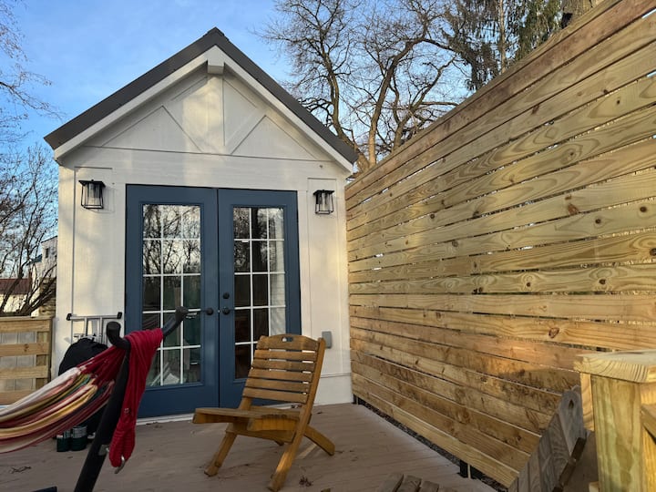 Tiny House With Big Appeal! - Aurora, NY