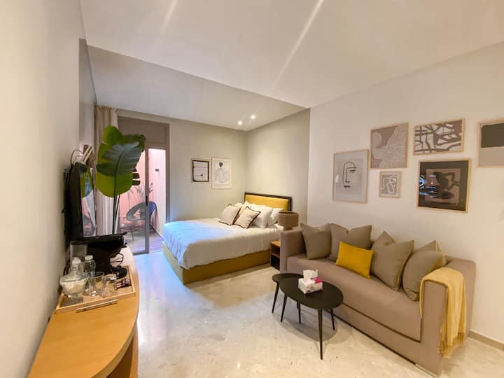 Studio Moderne Avec Terrasse – Carré Eden, Gueliz - Marrakech