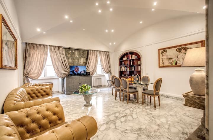 Crispi Holiday Inn - Rome