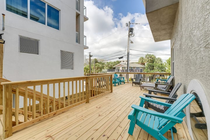 Breezy Beach Townhome - Dunedin, FL