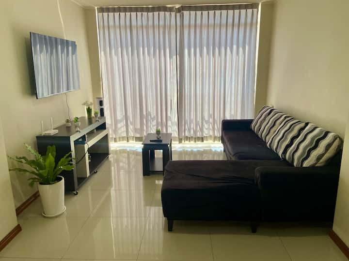 Departamento Con Cochera Privada - Tacna