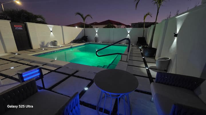 Williams Cozy Nest Conveniently Located! - Nassau