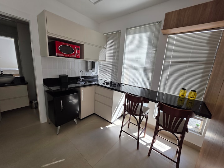 Studio Completo + Garagem • Perto Da Praia - Balneário Camboriú