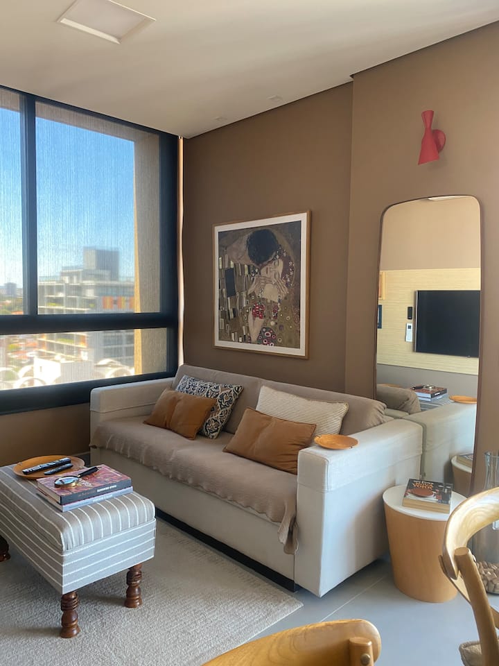 Novo, Moderno. Excelente Localização No Cambui. - Campinas