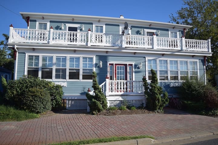 Victorian Home In Cape May - Cape May, NJ