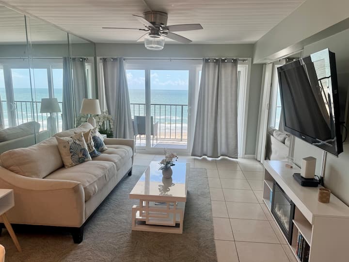 Cozy Galveston Oceanfront Condo With Heated Pool! - Moody Gardens, Galveston