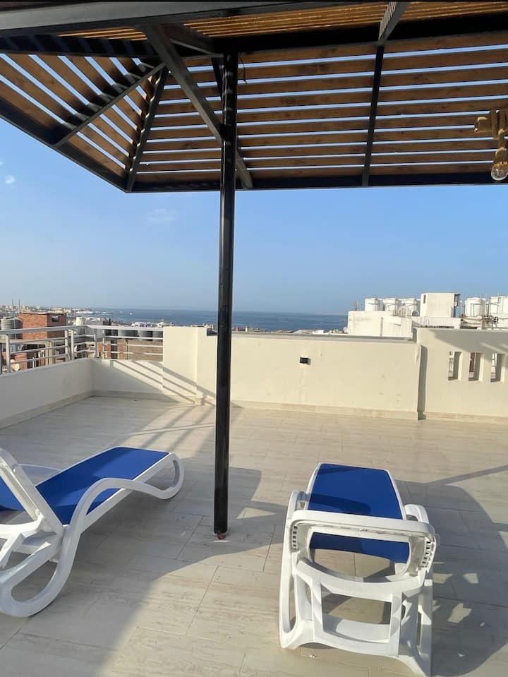 Two-room Apartment On The Roof - Hurghada