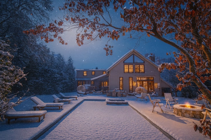 Designer Barn Home • Hot Tub & Fire Pits, Pool - Long Island, NY