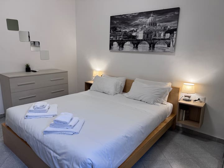 Charming Apartment Under The Vatican Walls - Thành Vatican