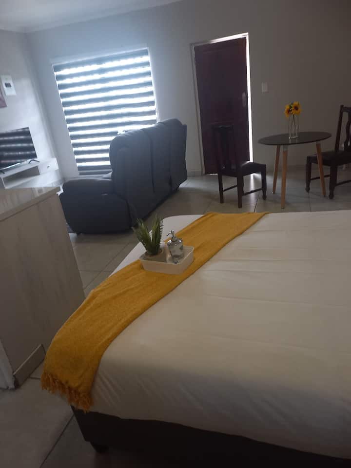 Bella's Self-catering - Meyerton