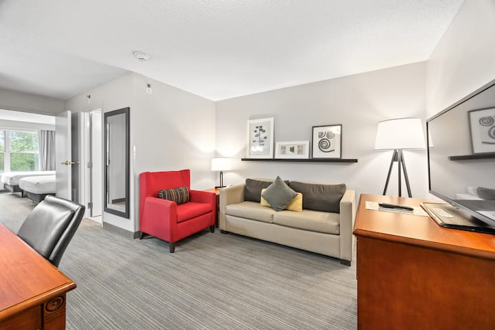 One Bedroom Double Queen Suite - Door County, WI