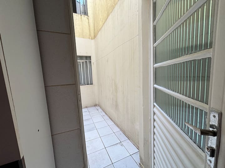 Apto 07 Centro C Garagem 2 Quartos - Ponta Grossa