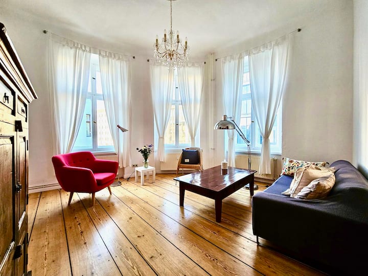 Schöne Altbauwohnung-mittendrin - Berlijn