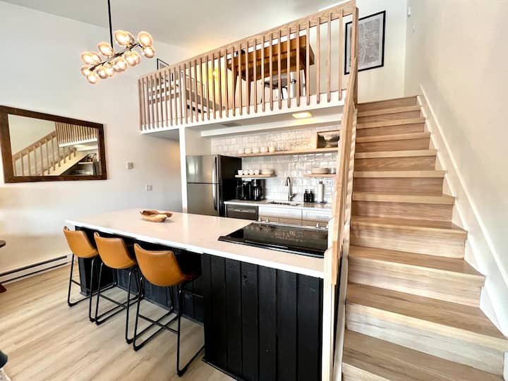 Cozy Mtn View Downtown Condo. Walk To Everything! - Breckenridge, CO