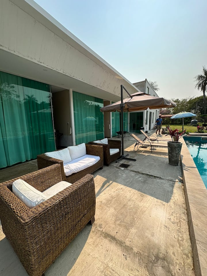 Aregua, Paraguay - Itauguá