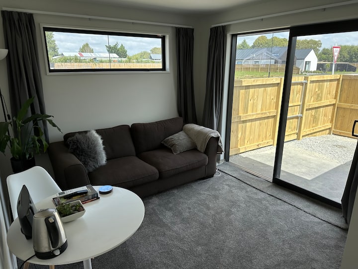 Casebrook Guest Suite - No Cleaning Fee - Christchurch