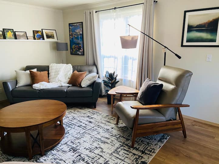 The Olivo House - Washougal, WA