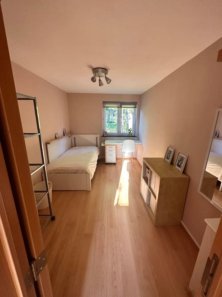 2 Chambres Dans Maison Moderne à Mons - Mons