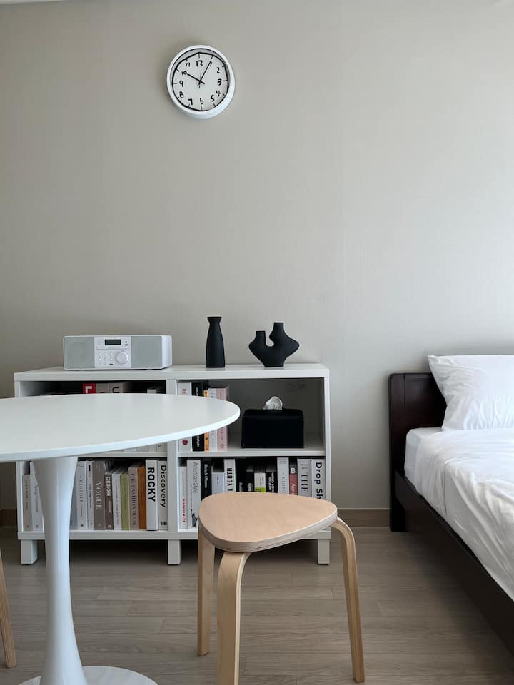 Warming Space With City Lake View(berry The Hill) - 송도동