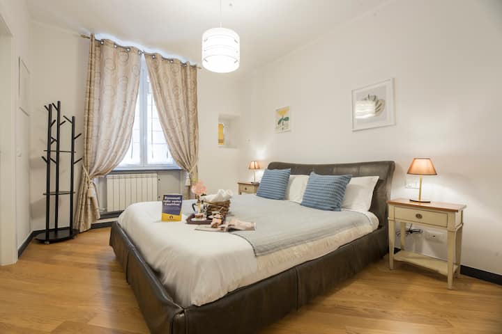Casaviva - Charme Apartment In Genova Centre - Genoa
