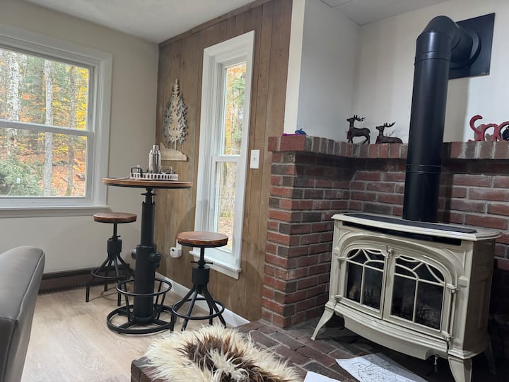 White Mountains Escape With Rec Center & Amenities - Campton, NH