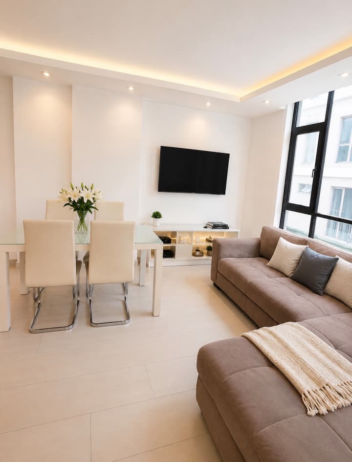 Luxury Executive Suite | República Del Salvador - Quito