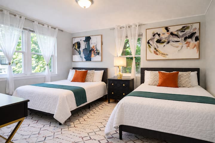 Heart Of Townson Bnb - Towson, MD